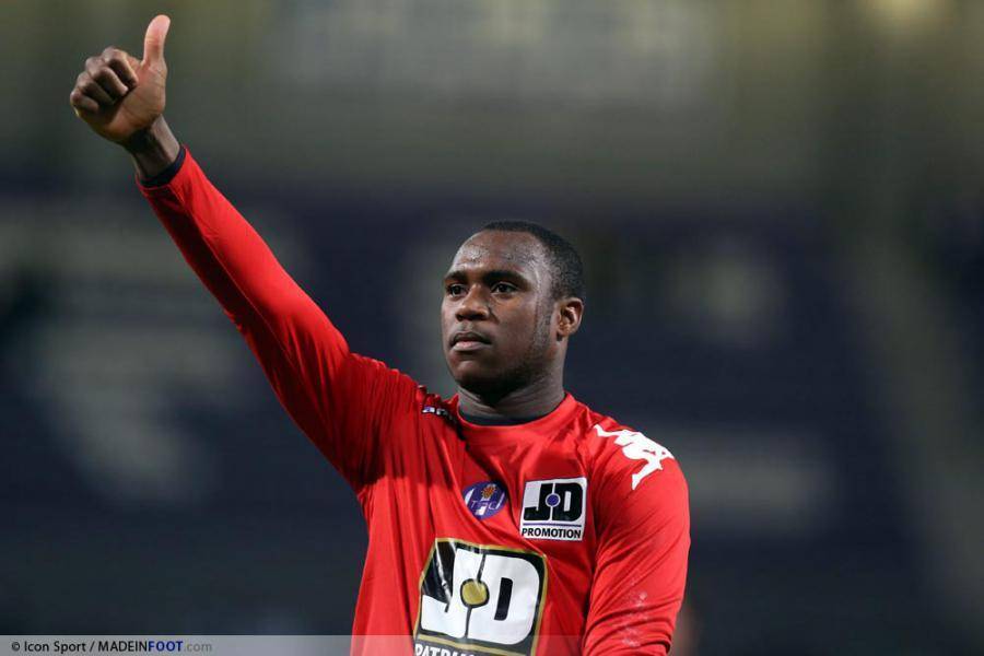 Ali Ahamada (ASSE) : Statistiques / salaire / âge et origine