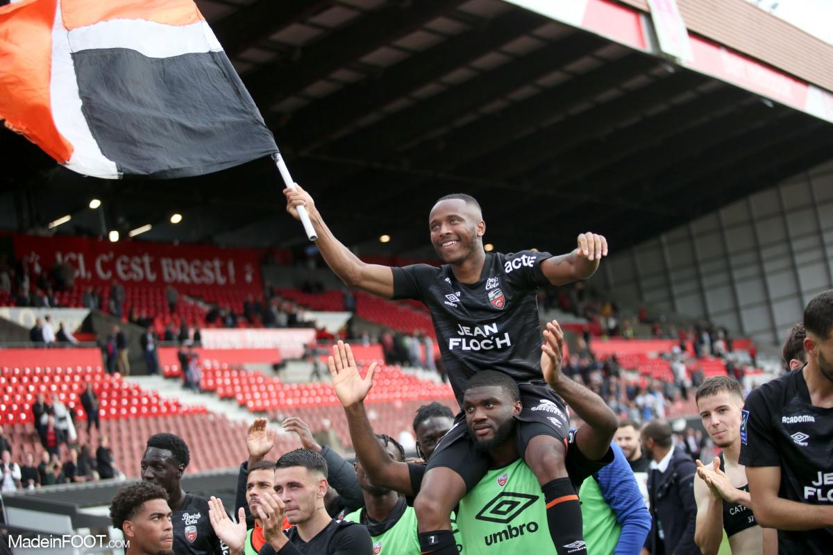 Mercato - Un ailier de Ligue 1 s’engage avec les Verts ! (officiel)