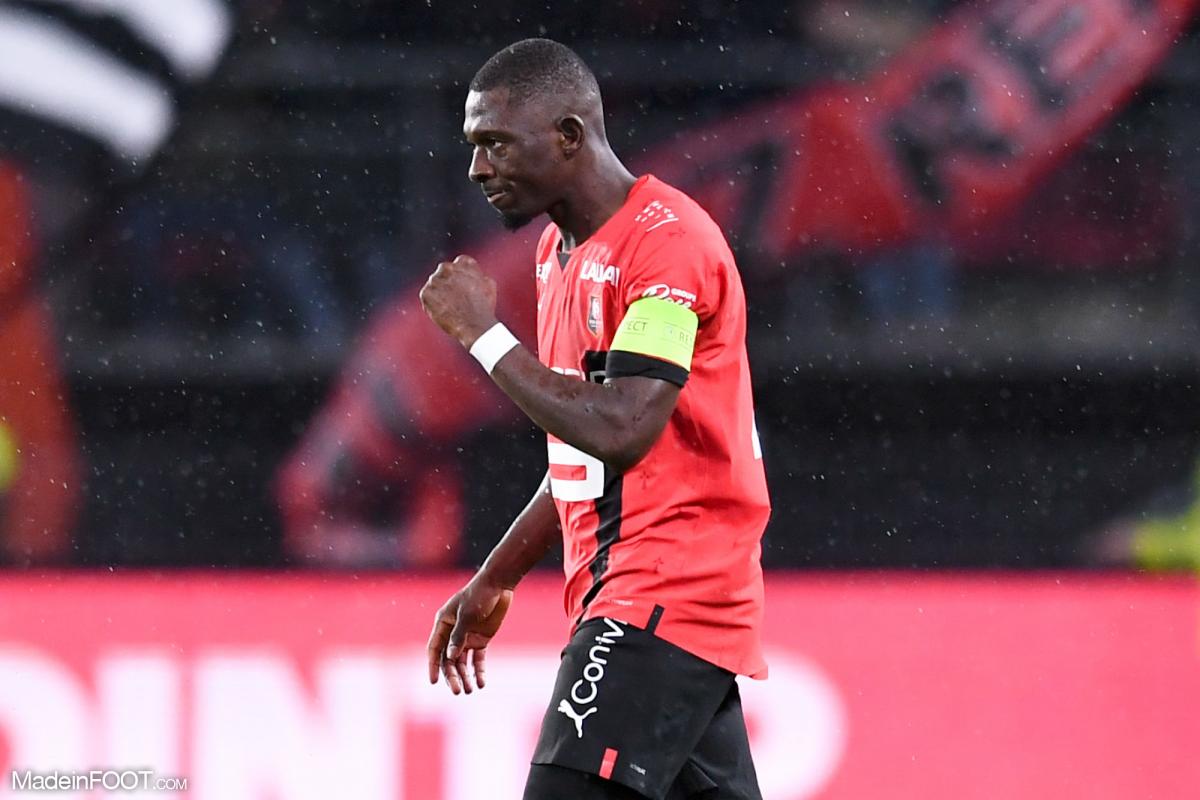 Bertrand Isidore Traoré (ASSE) : Statistiques / salaire / âge et origine