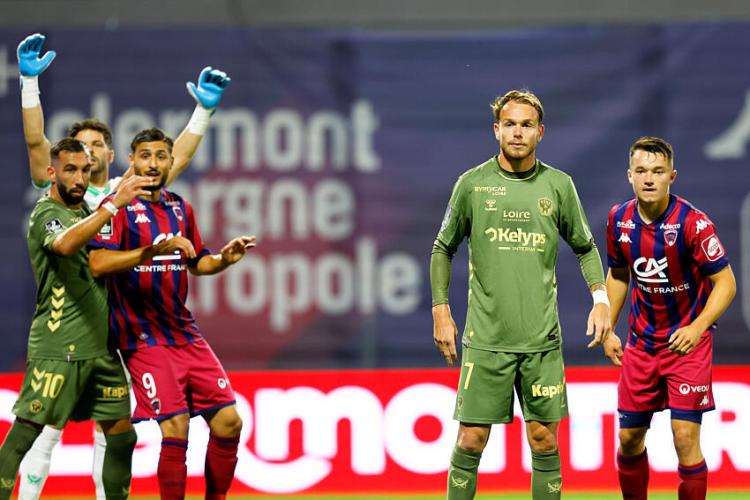 Ligue 2 - Le calendrier complet de l'ASSE pour la saison de Ligue 2 ...