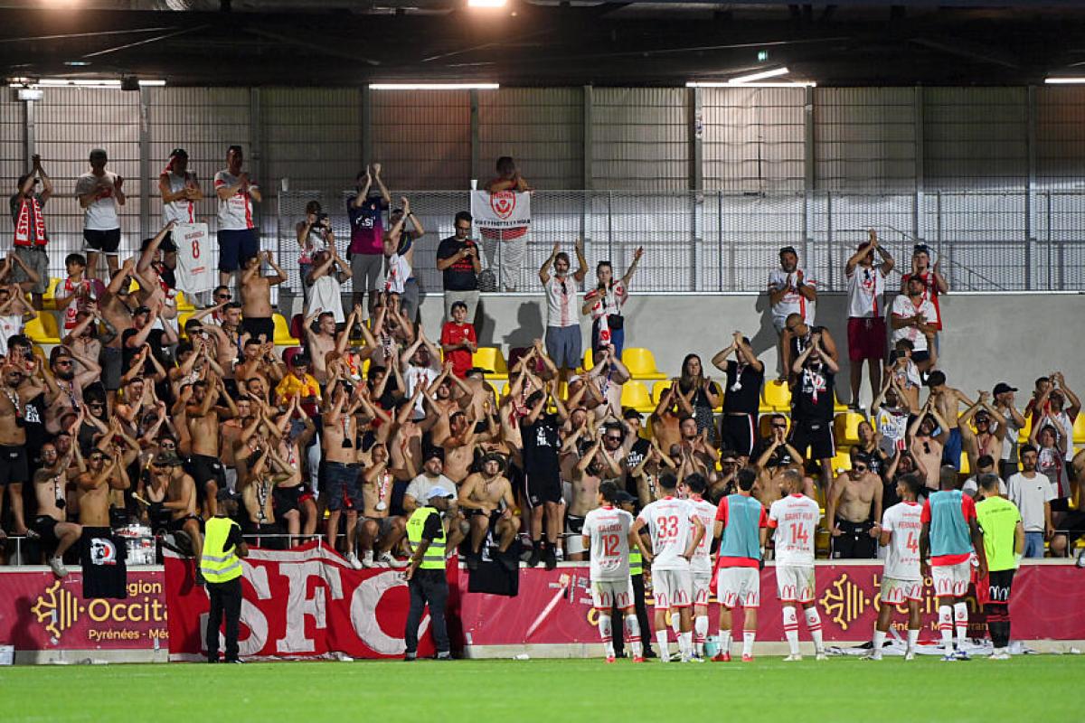 AS Nancy Lorraine - La banderole des supporters nancéiens en soutien ...